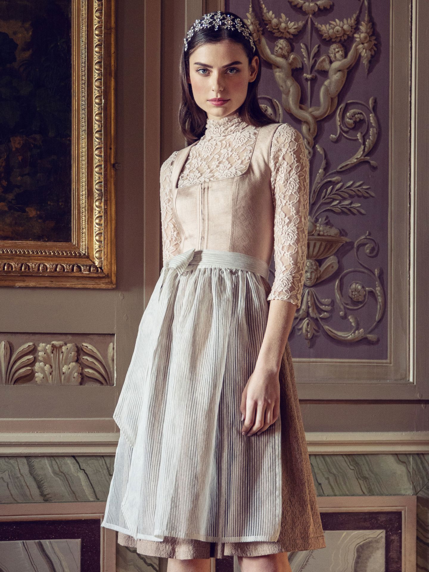 Dirndl Trends by LIMBERRY - Dirndl Trends, Bridal Trends, Wanderkleider